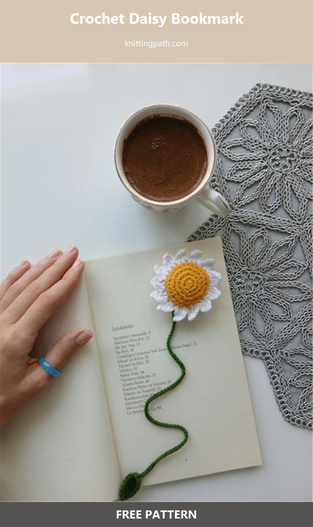 Crochet Daisy Bookmark